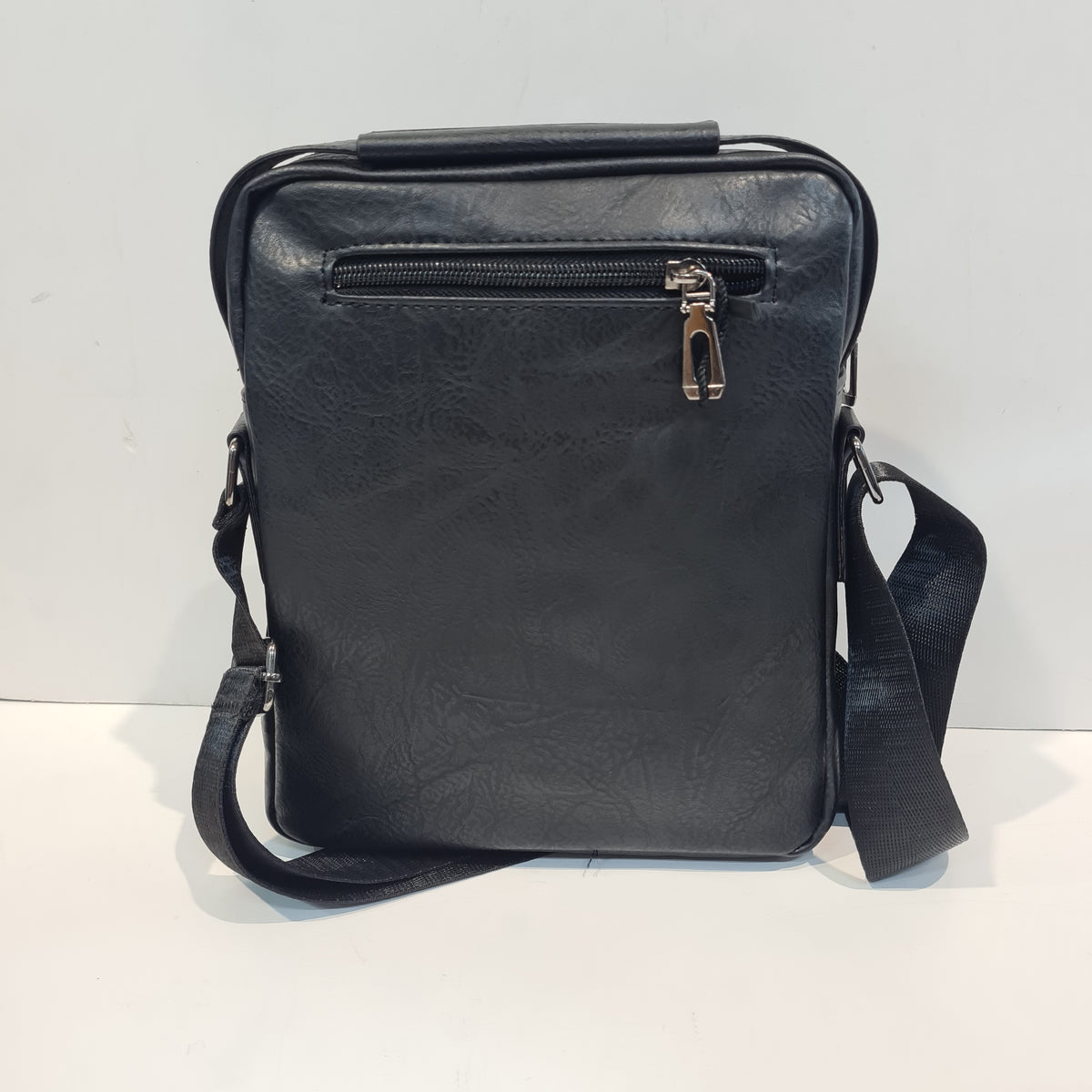 Zeneeba Vinyl Man Bag – Bonita Leather & Accessories